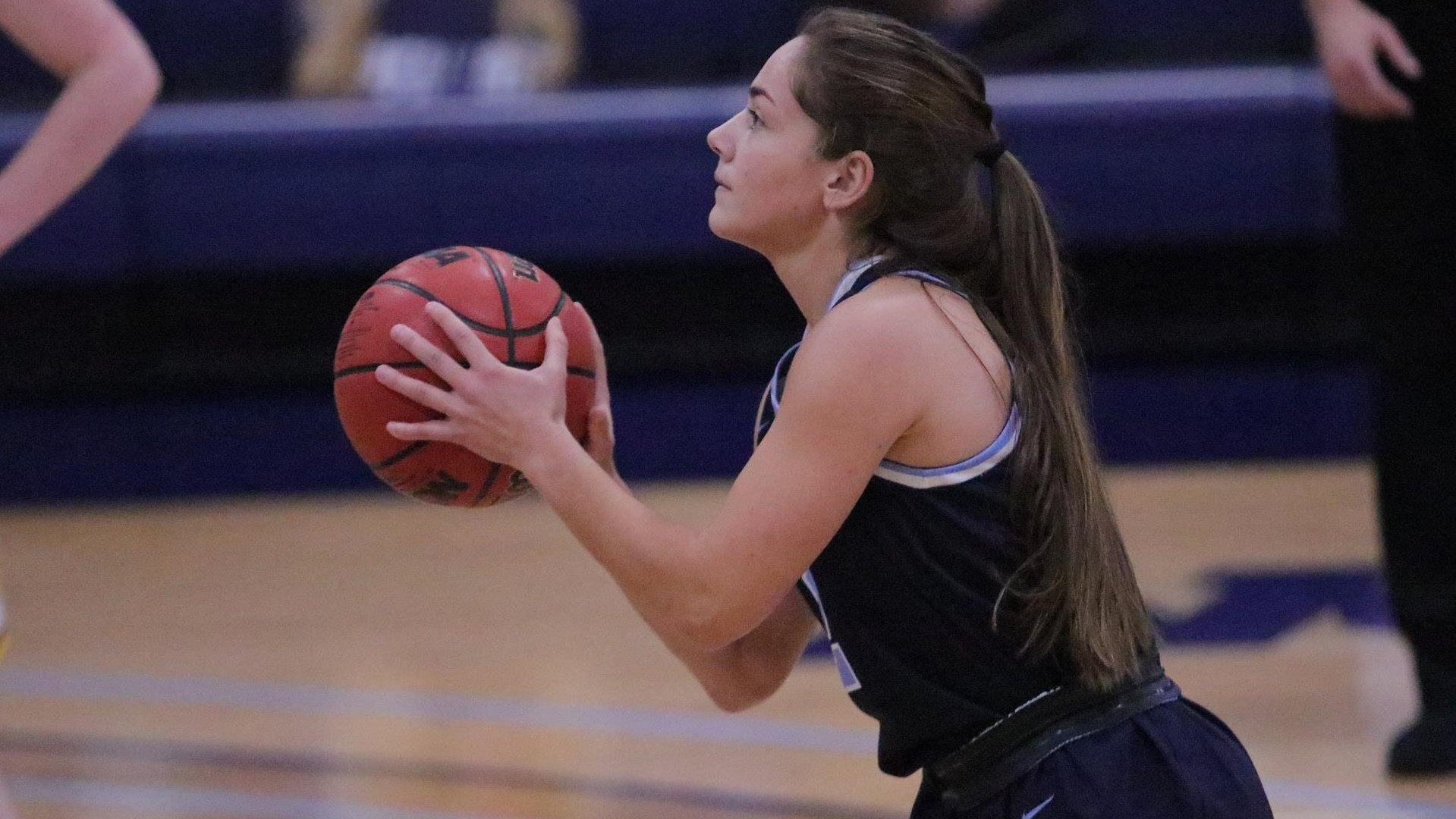 Upper Iowa Leads Late Before Falling to Wayne State - Upper Iowa ...