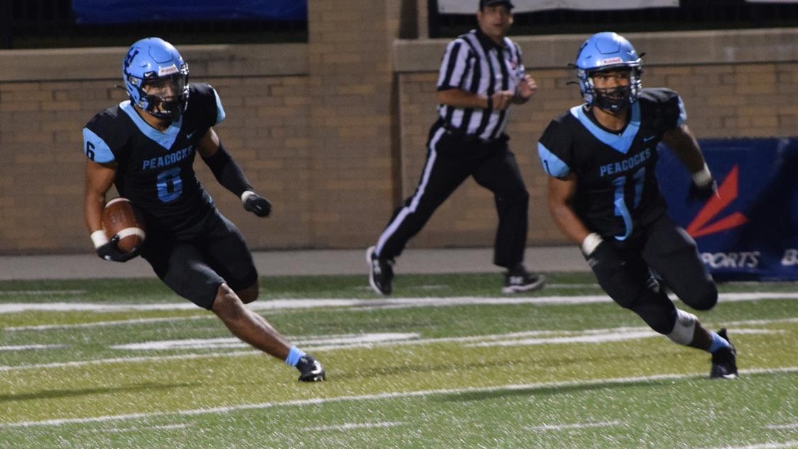 Xavier Saldana - Football - Upper Iowa University Athletics