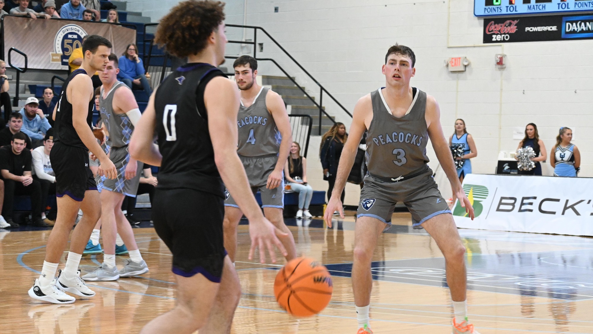 Peacocks Fall Short in Comeback Effort Versus Bearcats - Upper Iowa ...