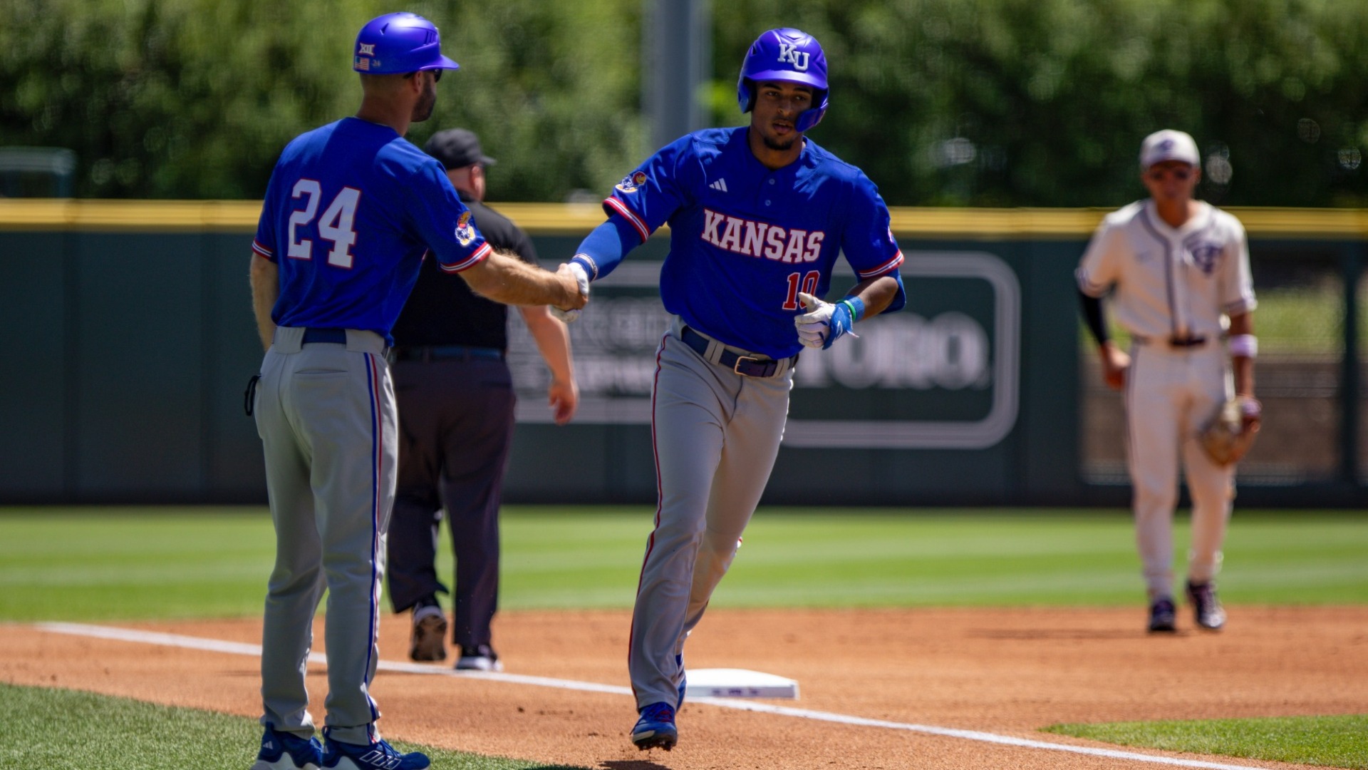 Five Jayhawks to be Inducted into 2025 Kansas Sports Hall of Fame ...