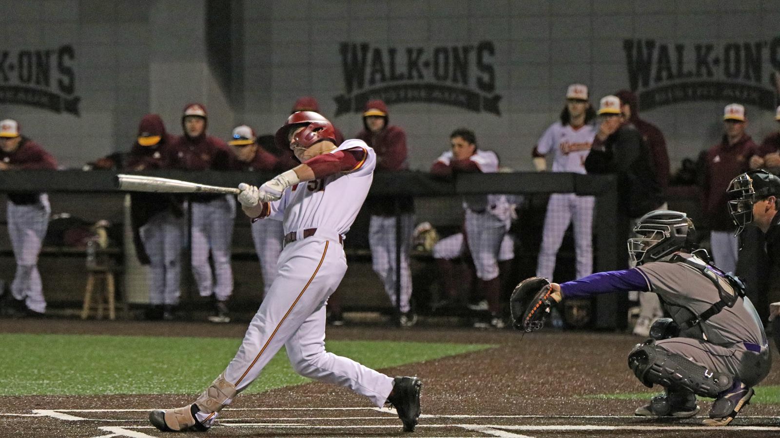 Warhawks Oust Demons, Snap Skid, 6-2 - University of Louisiana Monroe ...