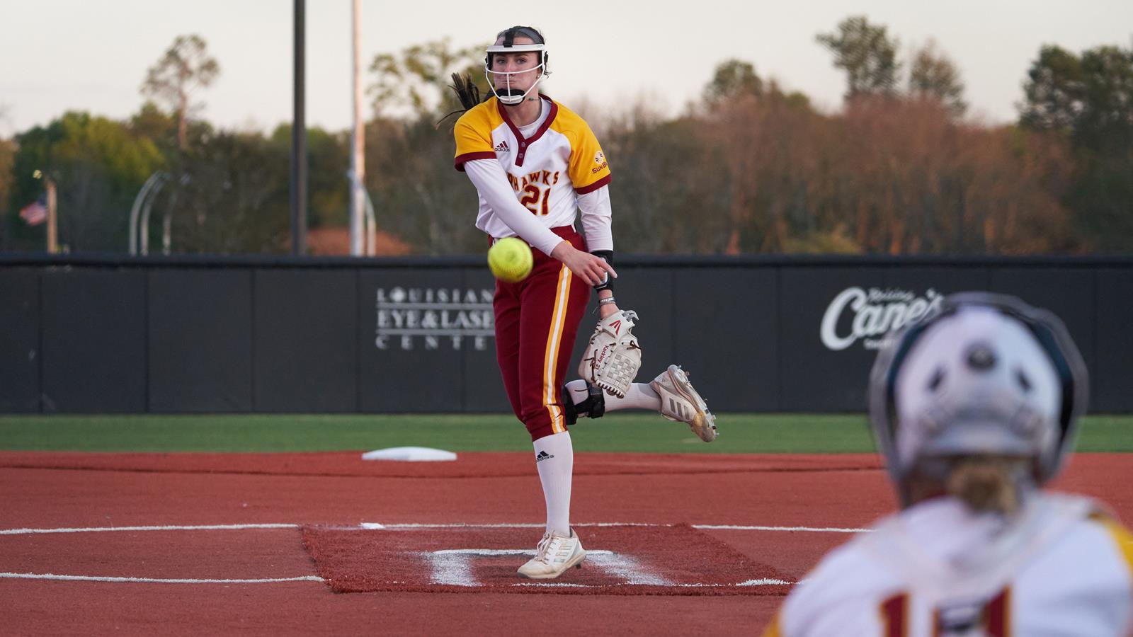 ULM Softball Opens Weekend Series with 11-3 Run-rule Victory ...