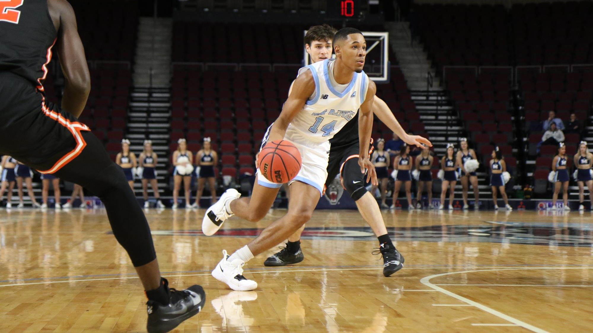 Isaiah White - Men's Basketball - University of Maine Athletics