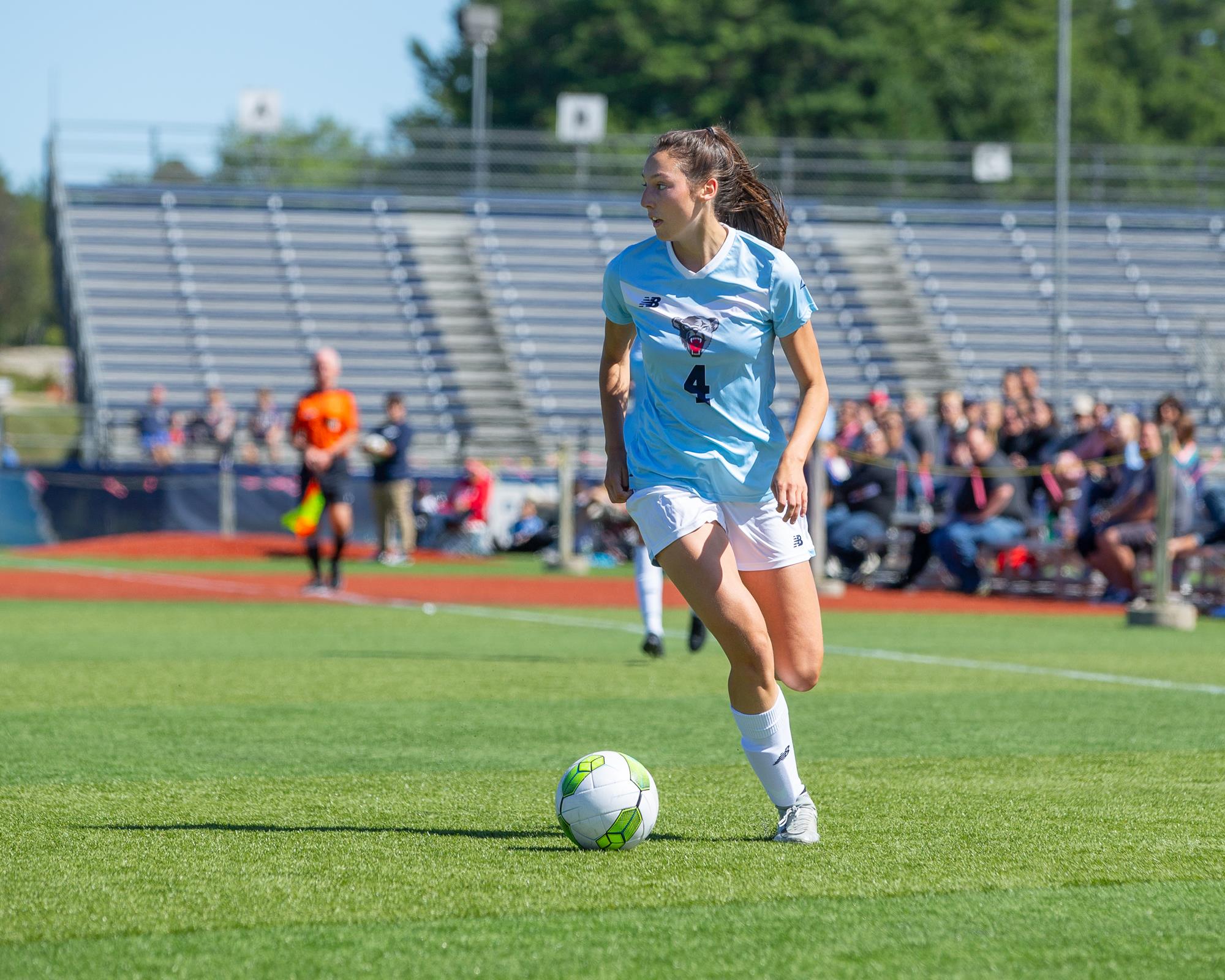 Julia Mahoney - Women's Soccer - University of Maine Athletics