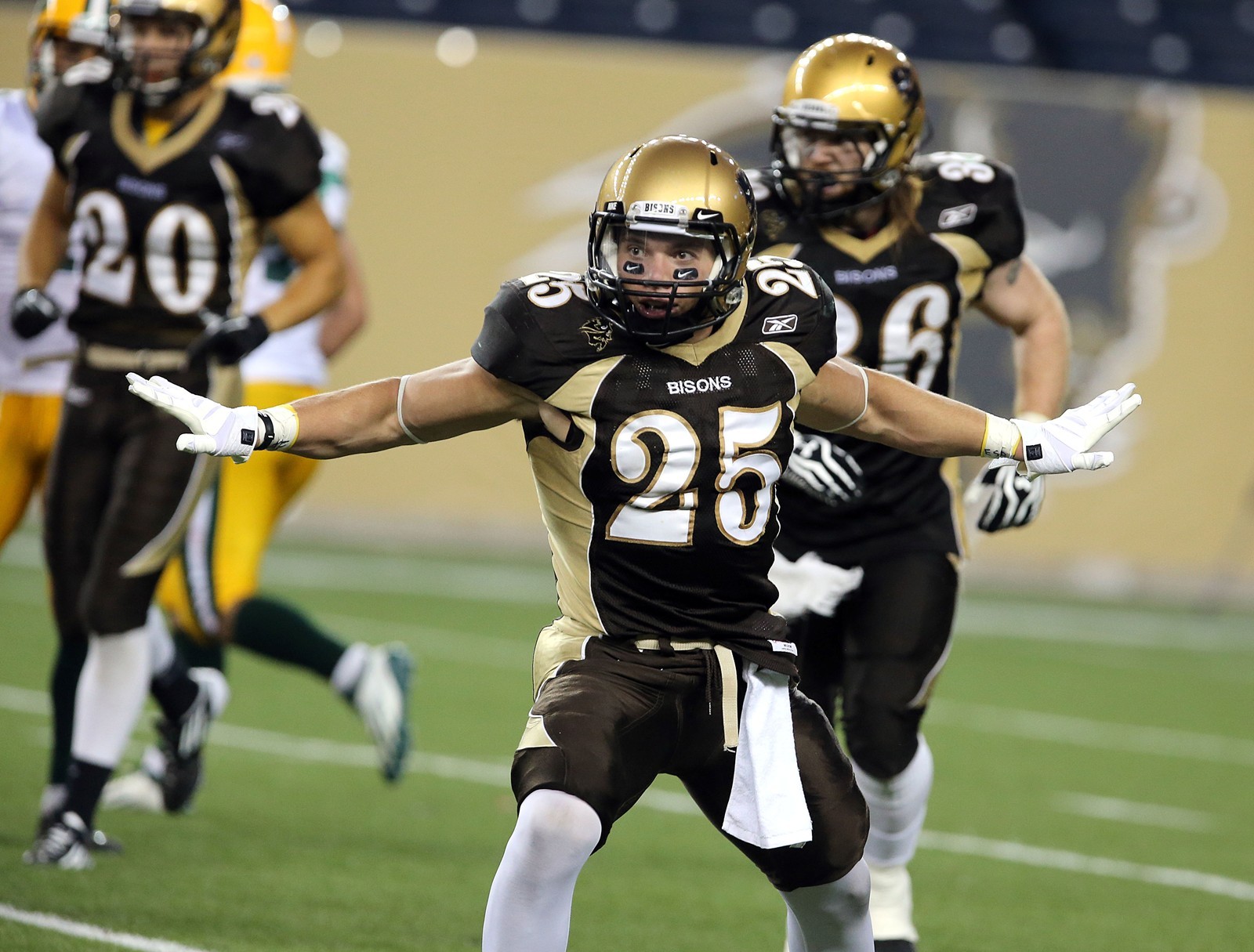 DJ Lalama - Football - University of Manitoba Athletics