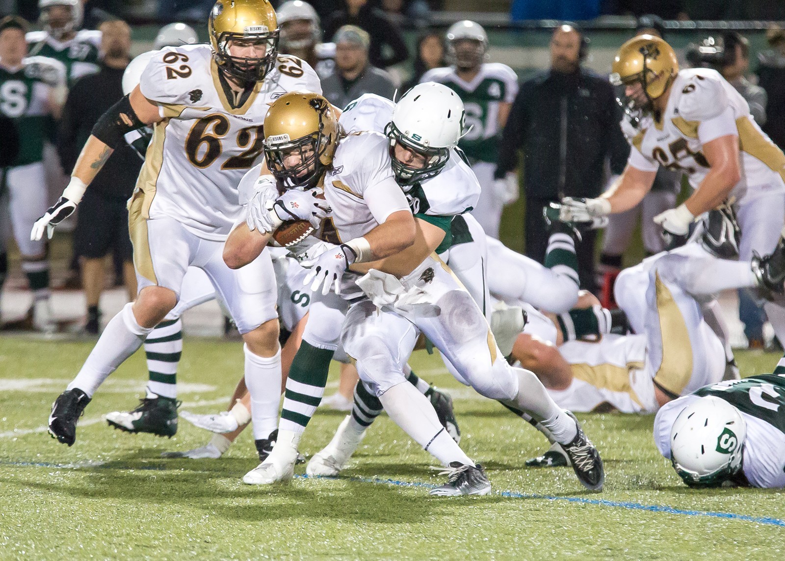 Cam Fox - Football - University of Manitoba Athletics