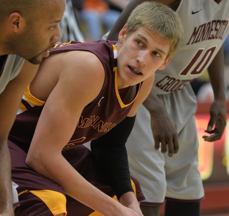 Jake Harder - Men's Basketball - UMD Athletics
