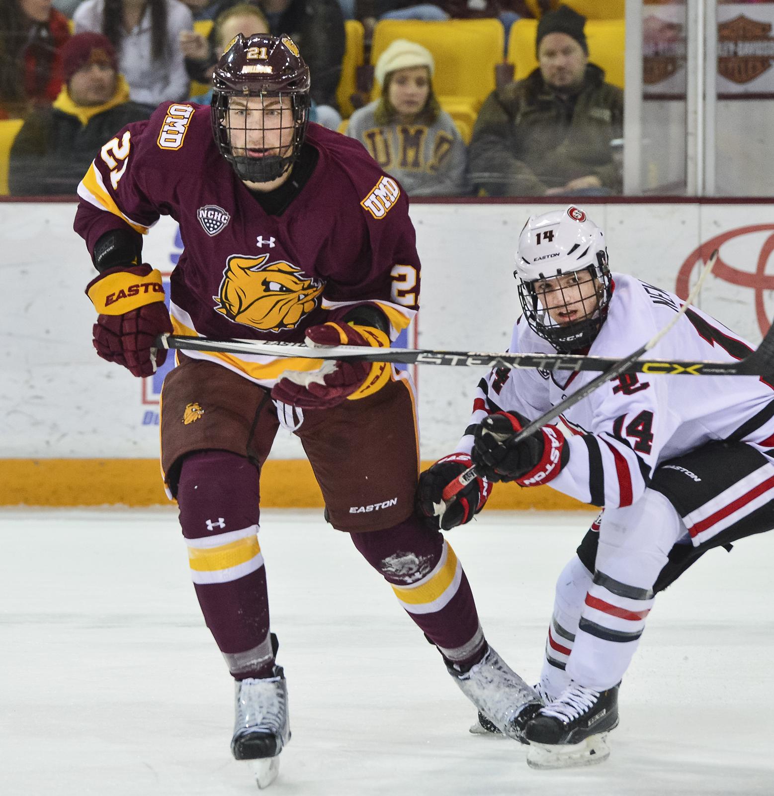 Carson Soucy - Men's Hockey - UMD Athletics
