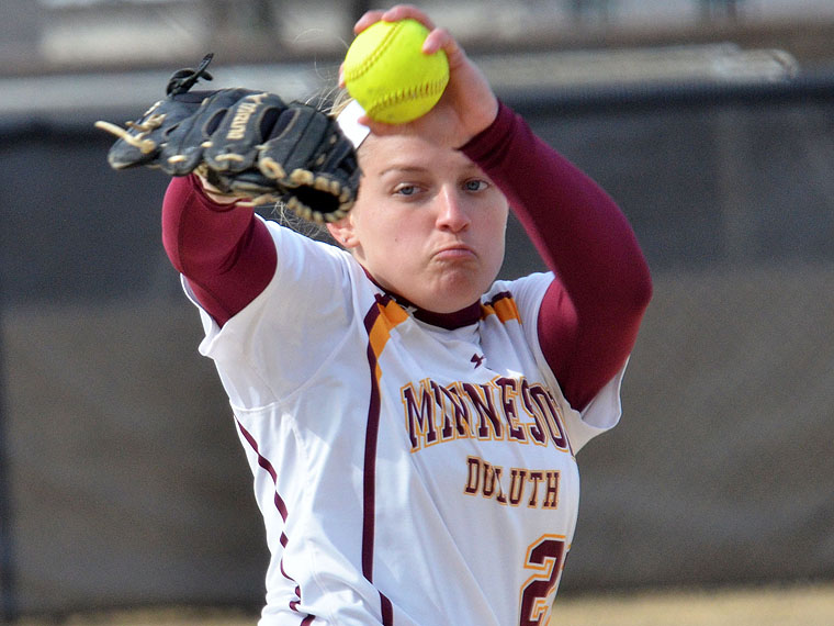 Sam Hartmann - Softball - UMD Athletics