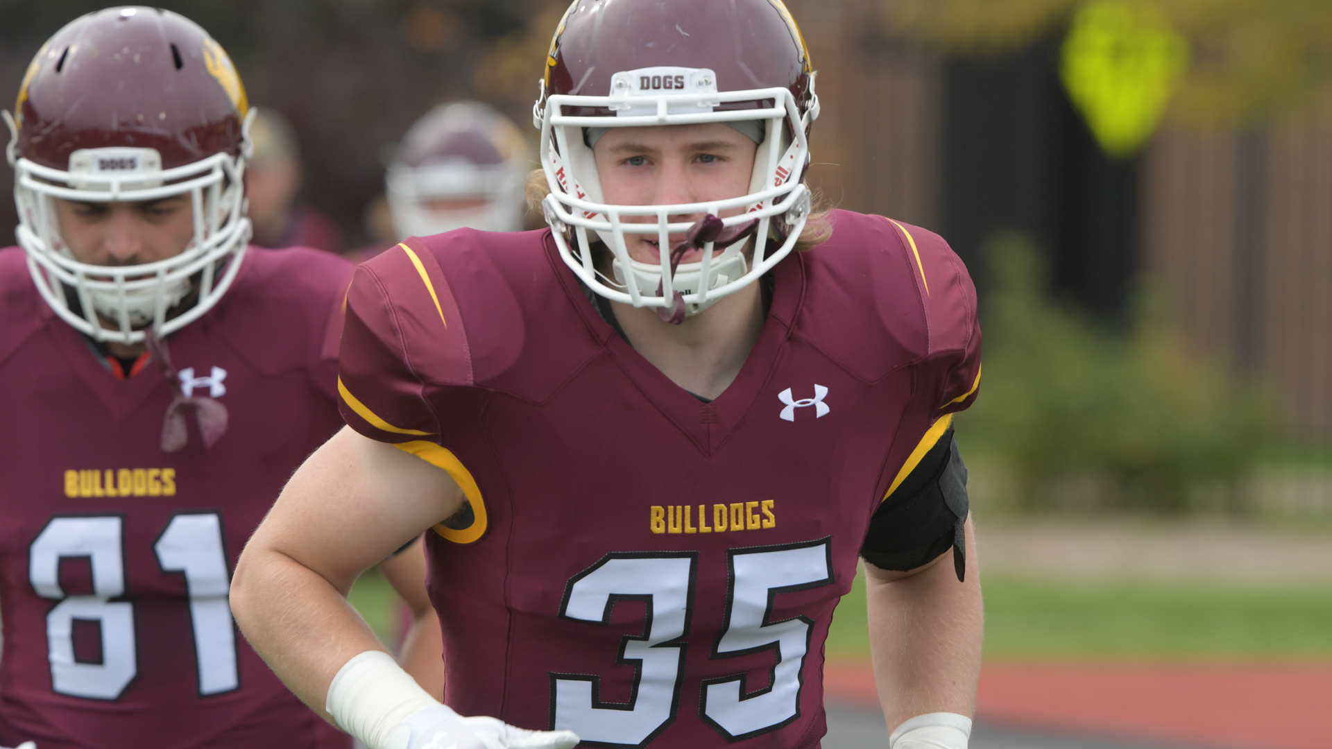 Dane Lew - Football - UMD Athletics
