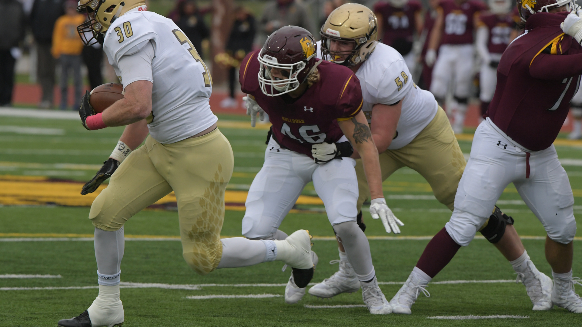 Cole Refsnider - Football - UMD Athletics
