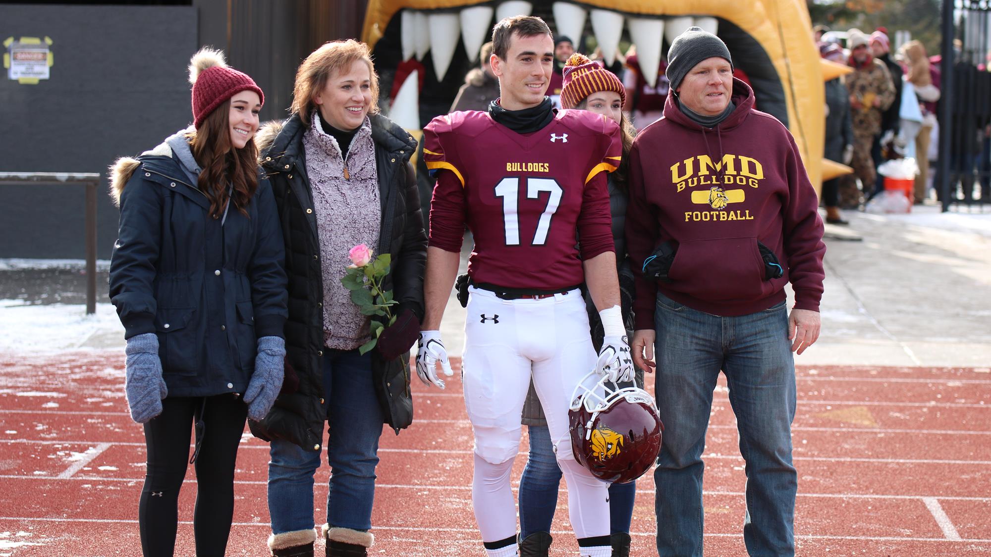 Alex Lasinski - Football - UMD Athletics