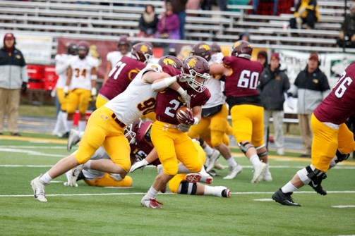 Wade Sullivan - Football - UMD Athletics