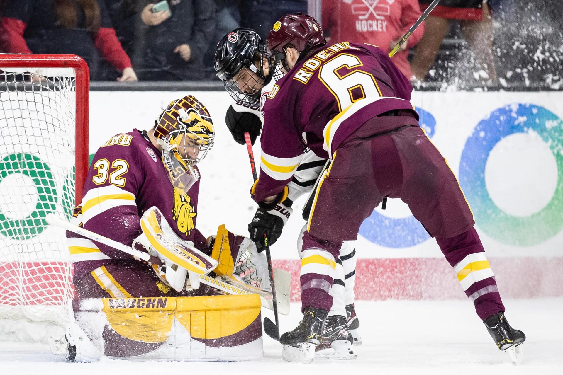 Hunter Shepard - Men's Hockey - UMD Athletics