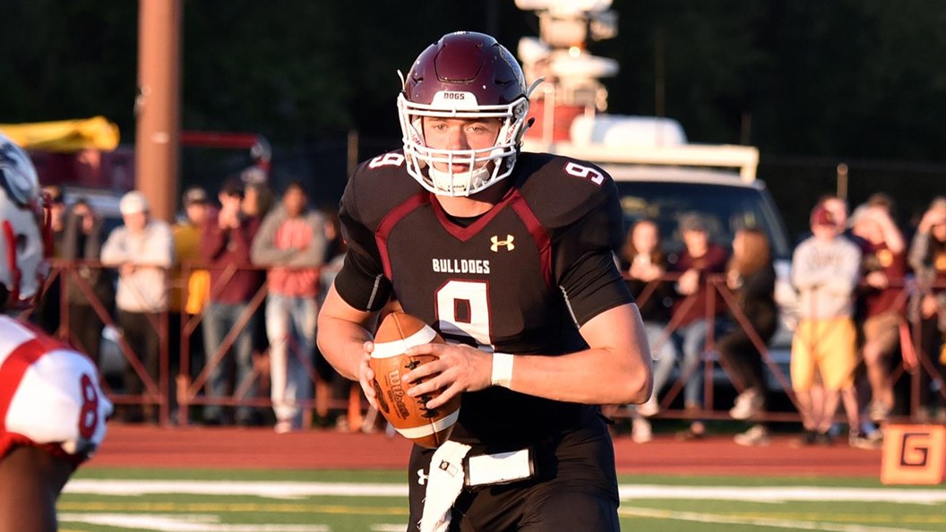 John Larson - Football - UMD Athletics