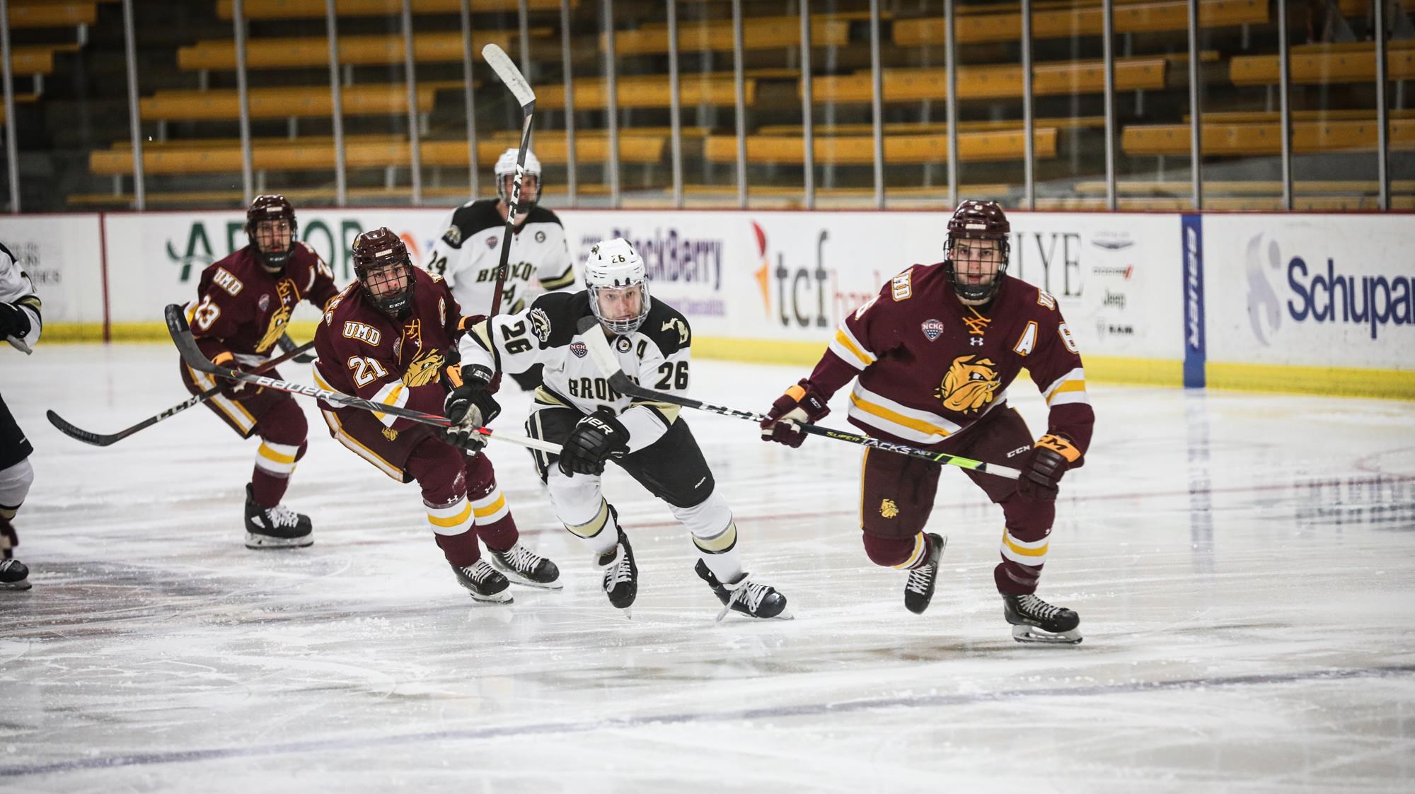 Louie Roehl - Men's Hockey - UMD Athletics
