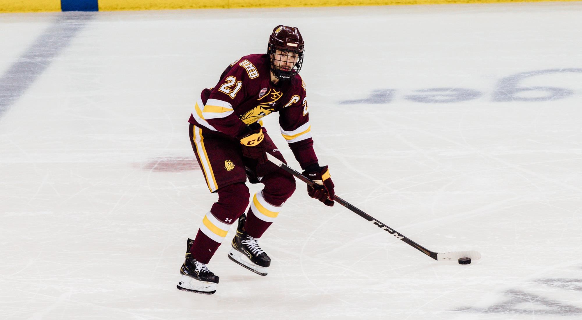 Noah Cates - Men's Hockey - UMD Athletics