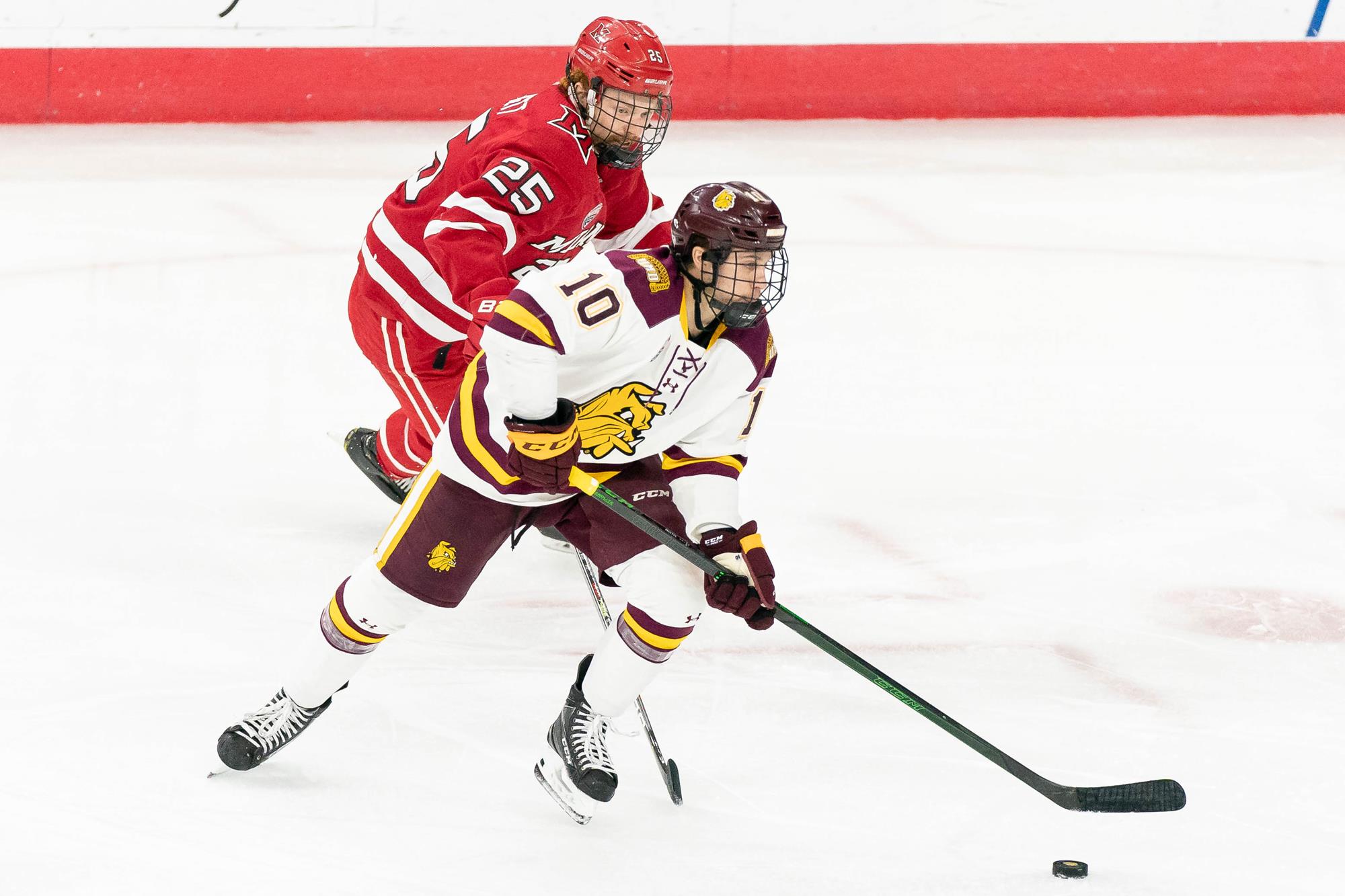 Kobe Roth - Men's Hockey - UMD Athletics