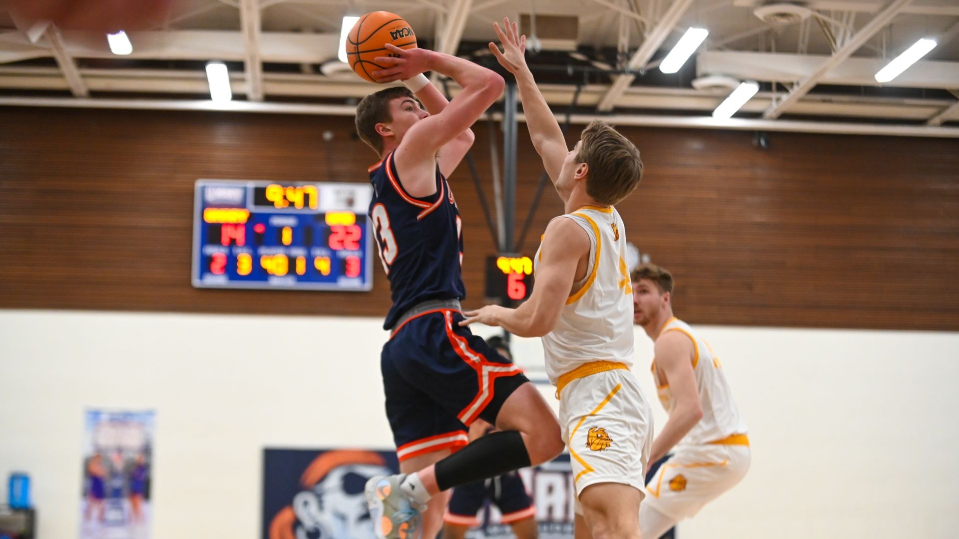 No.17 Men’s Basketball Surge Past UMary in Tenth Straight Win - UMD ...
