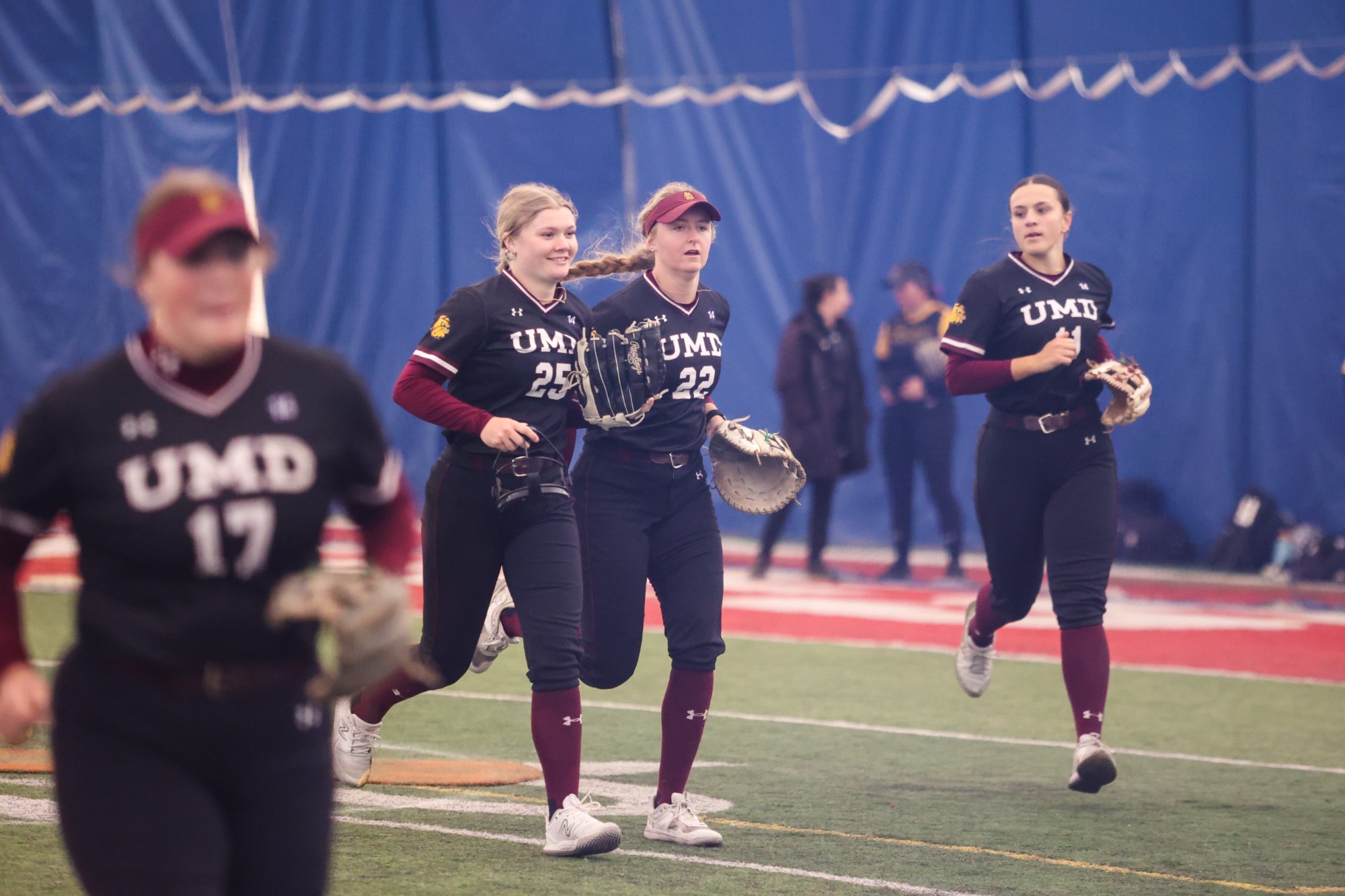 Softball Falls Short of Comeback Opportunities in Road Doubleheader ...