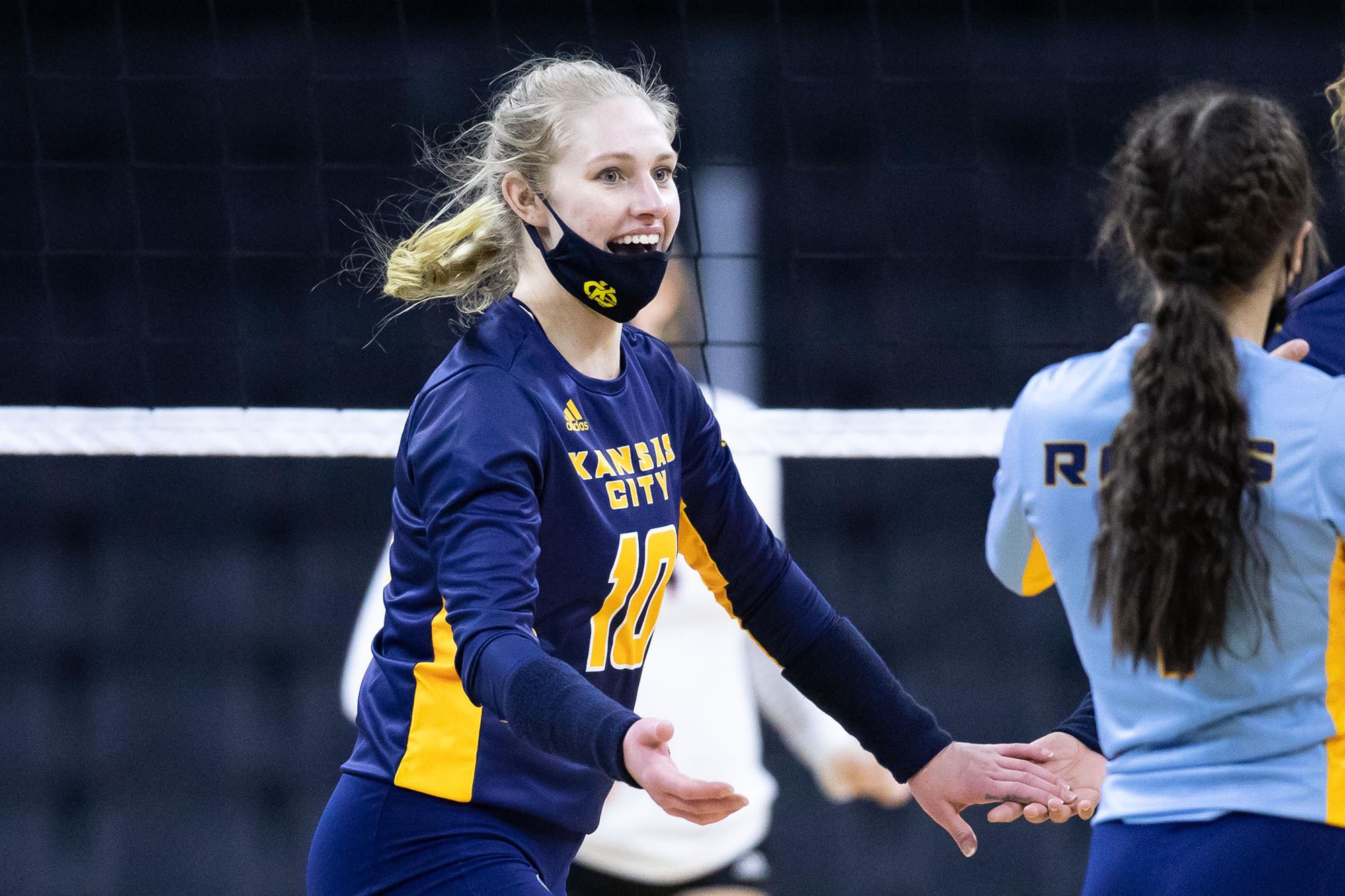 Alex Ratzlaff - 2020 - Volleyball - University of Missouri-Kansas City