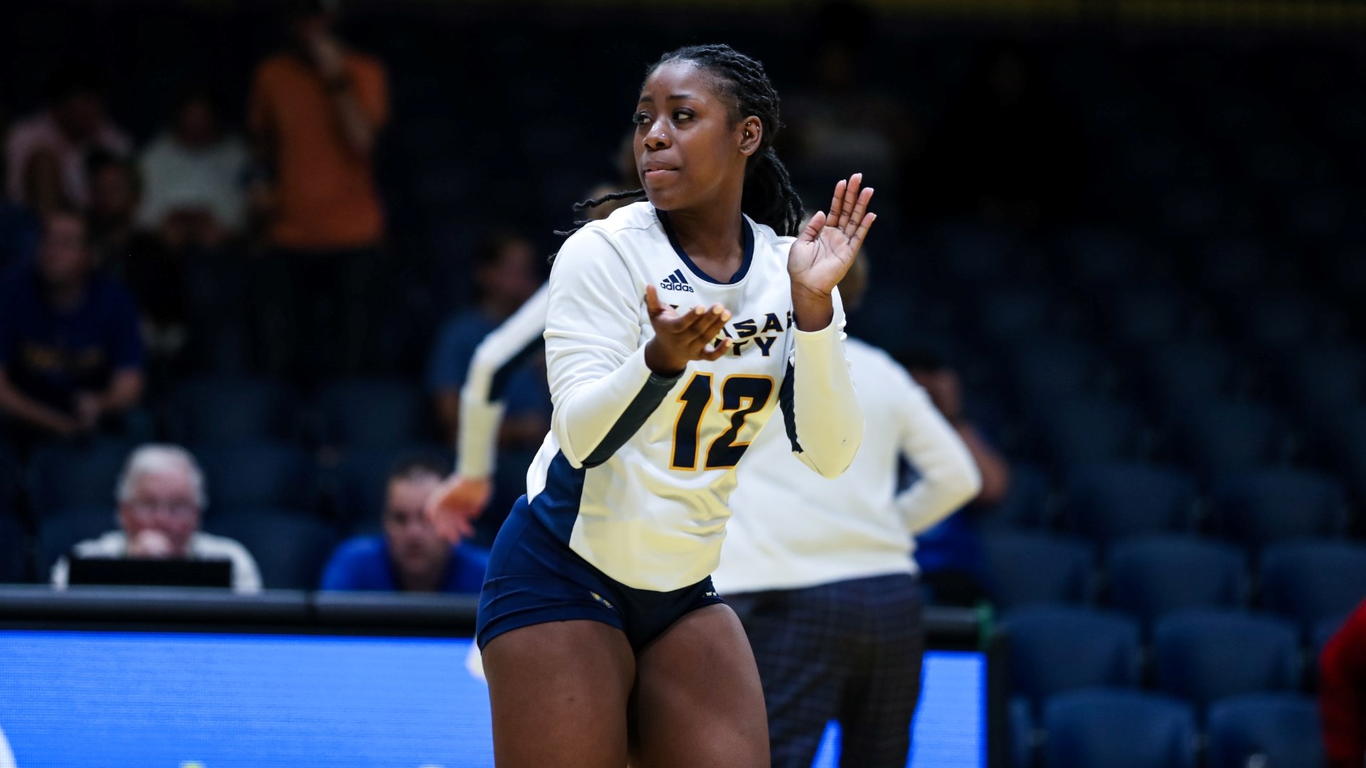 Leah Green - 2023 - Volleyball - University of Missouri-Kansas City