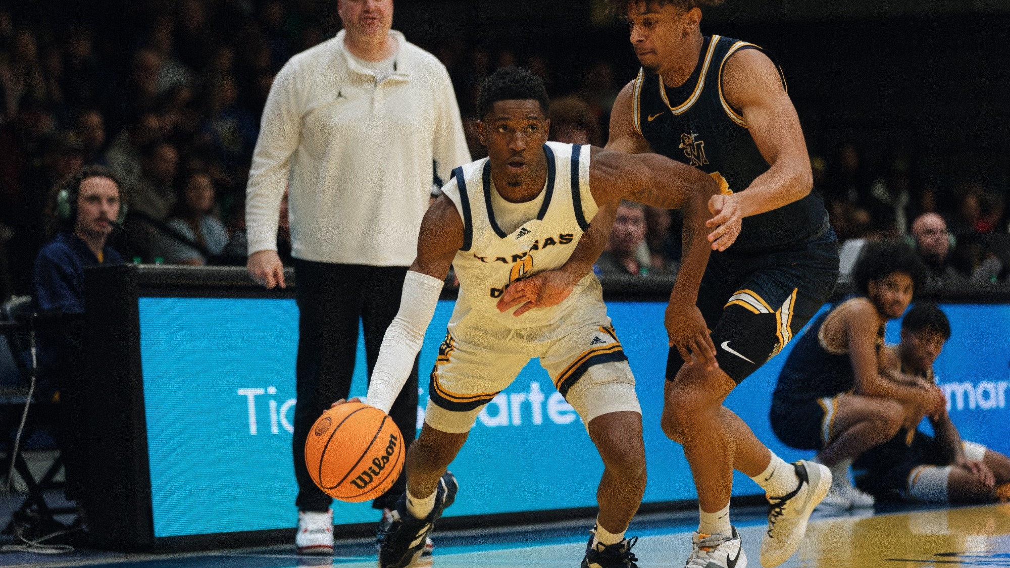 Artese Stapleton - 2023-24 - Men's Basketball - University of Missouri ...