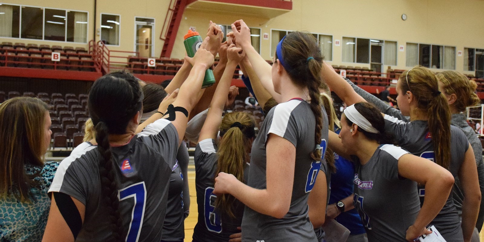 Anisa Smith - Women's Volleyball - UMass Lowell Athletics