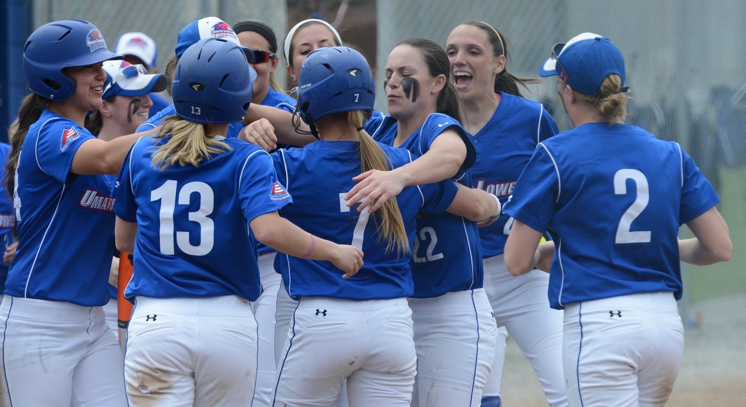 Ali Ferraro - Softball - UMass Lowell Athletics