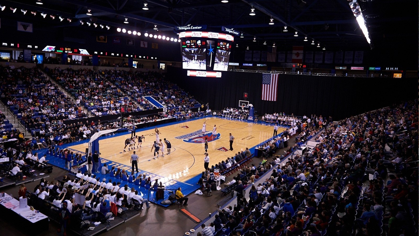 5-Game Tsongas Basketball Pack On Sale Now - UMass Lowell Athletics