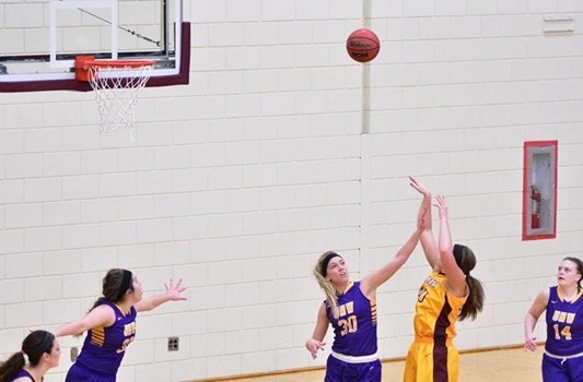 Jordan Halvorson - Women's Basketball - University of Minnesota Morris ...