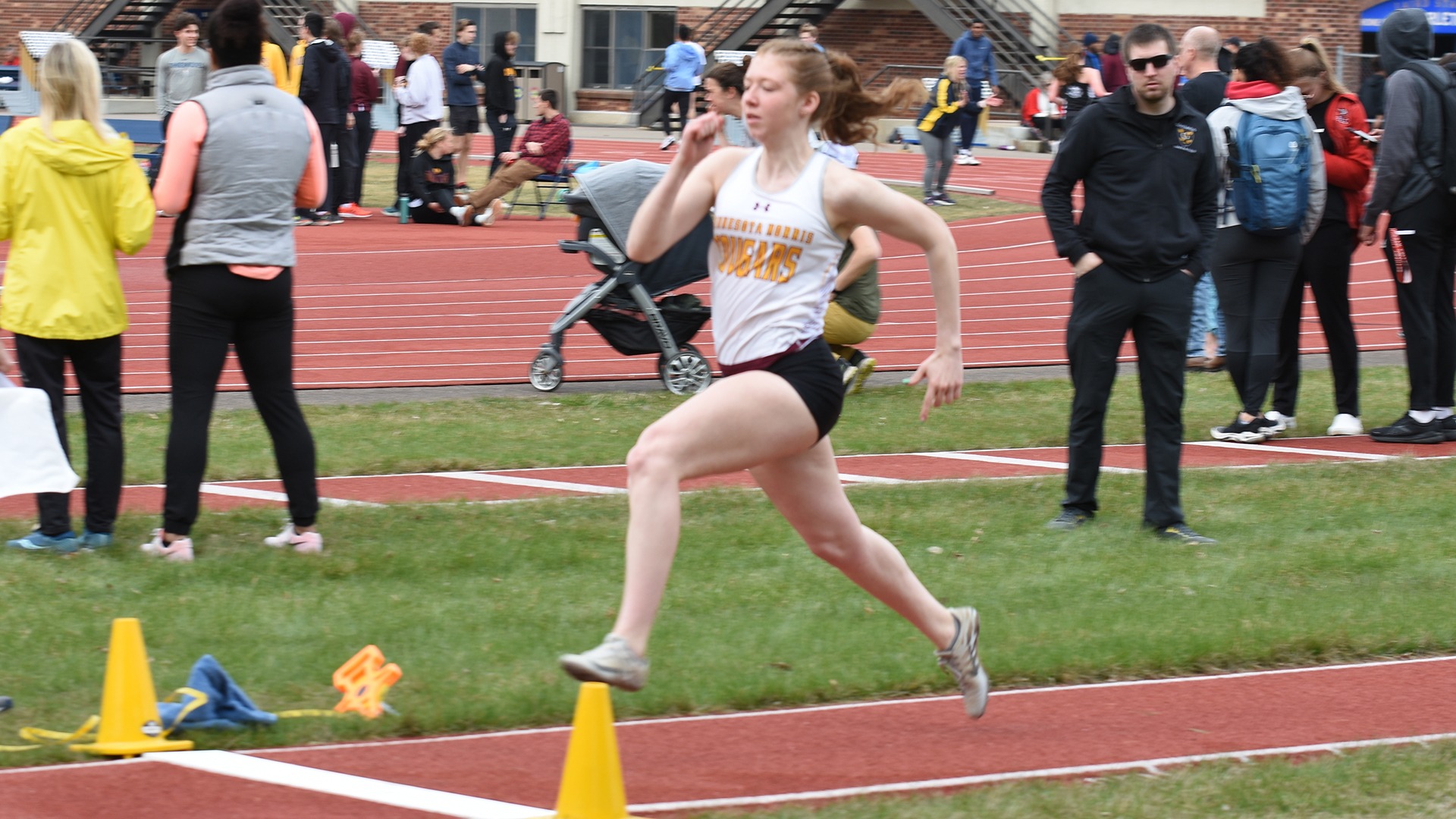 Kim Peters - Women's Track & Field - University of Minnesota Morris ...