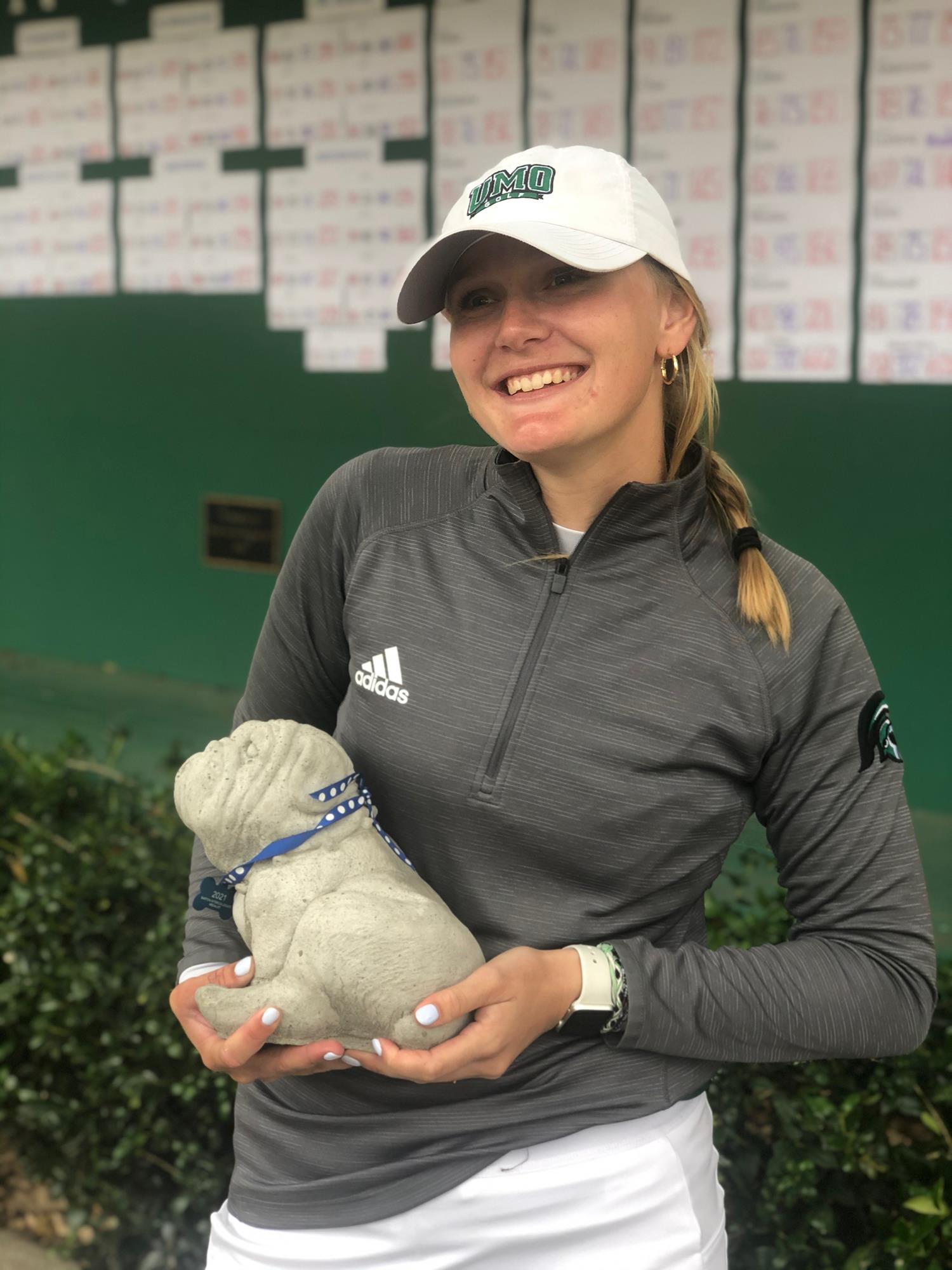 Emma Leclercq - 2022-23 - Women's Golf - University of Mount Olive