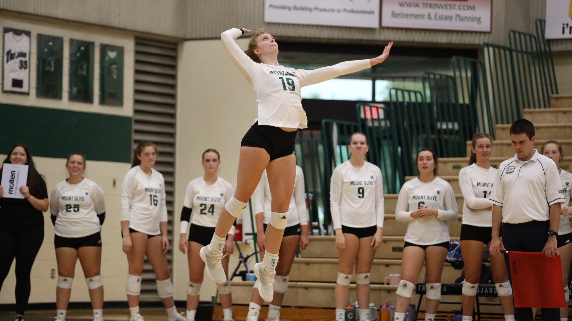UMO extends streak at King, 3-1 - University of Mount Olive