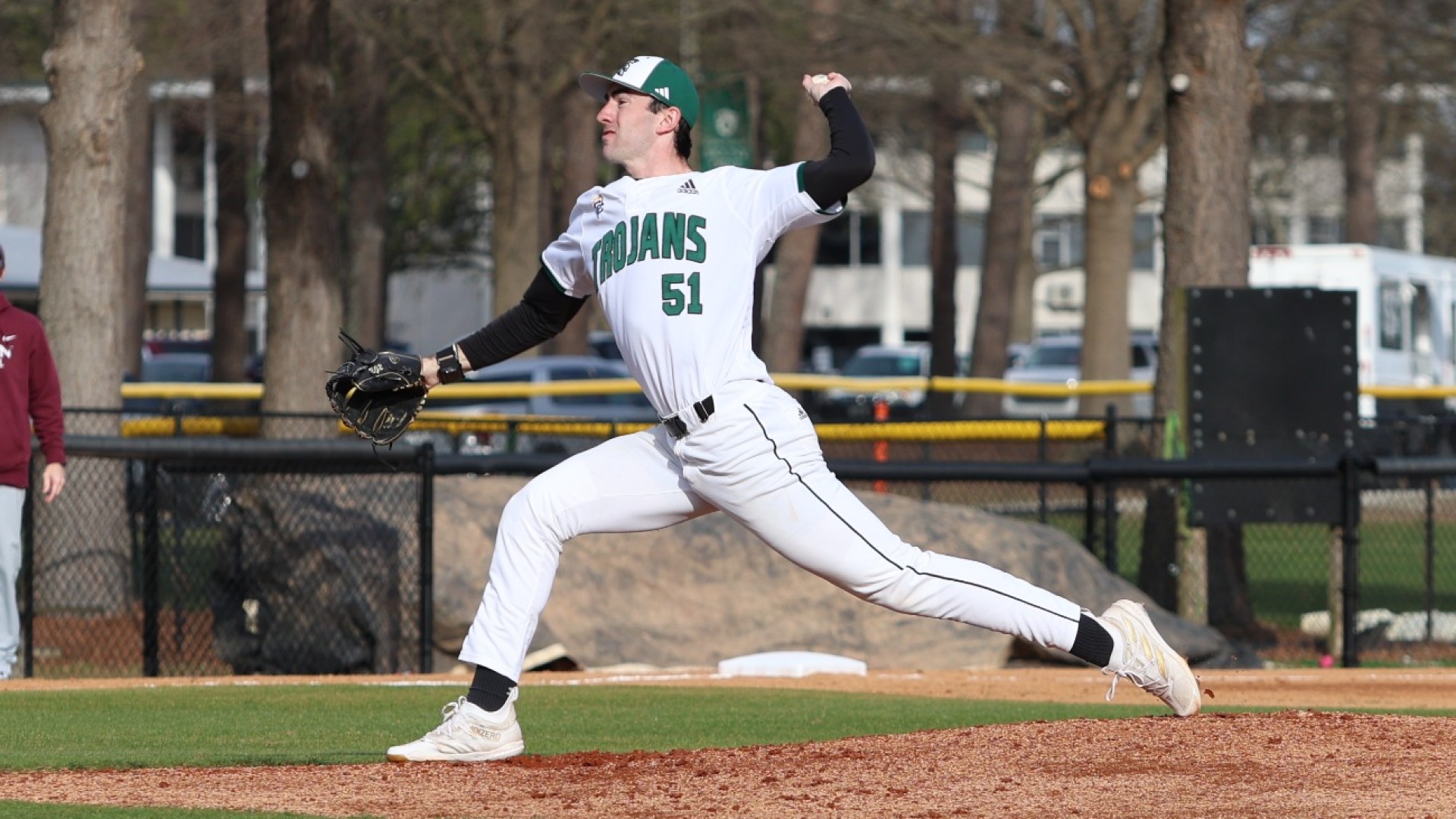 Baseball completes series sweep at Emmanuel - University of Mount Olive