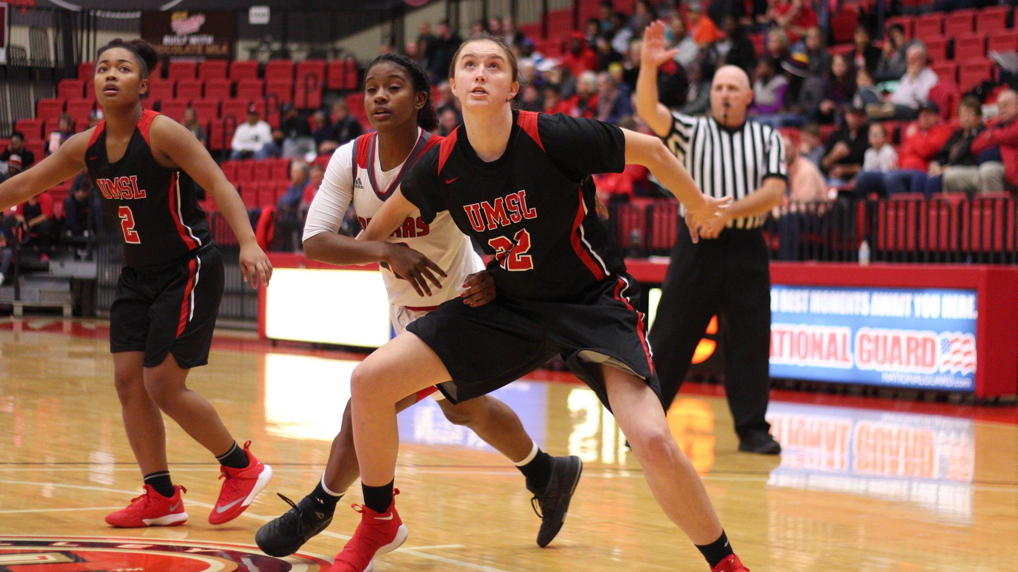 Alex Specht - Women's Basketball - University of Missouri - St. Louis ...