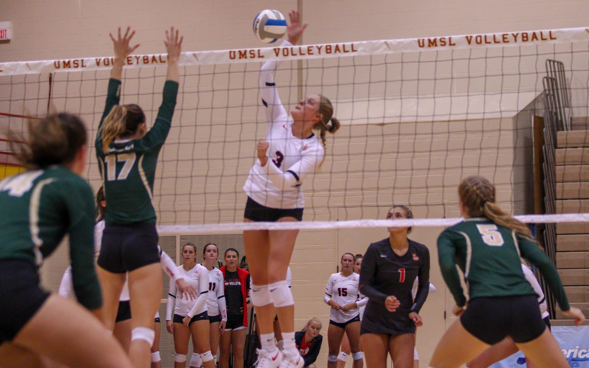 Alex Miner - Women's Volleyball - University of Missouri - St. Louis ...