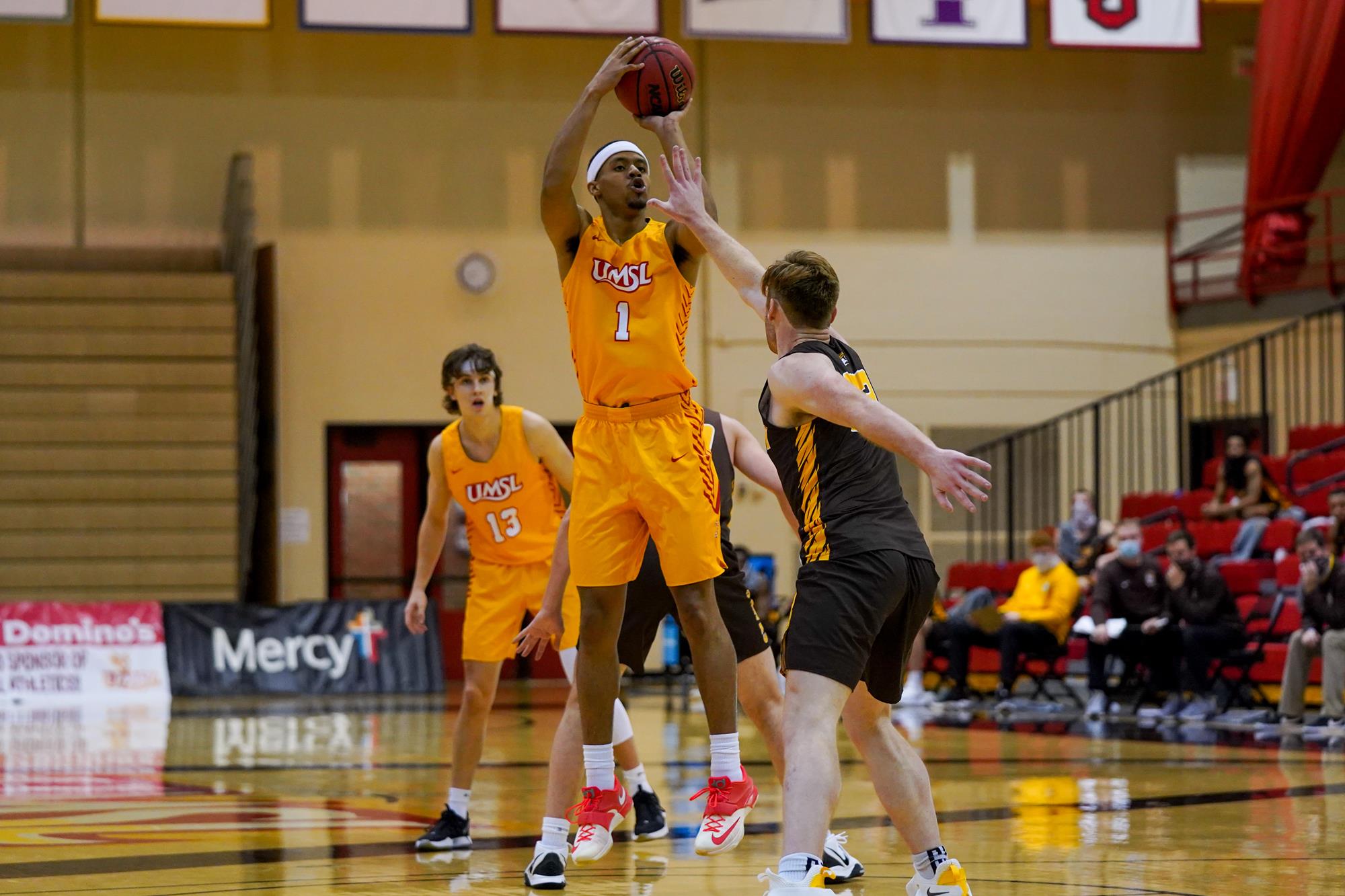 Marquis Collins - Men's Basketball - University of Missouri - St. Louis ...