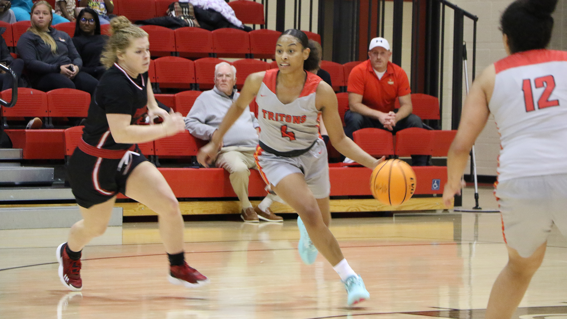 Jalysa Stokes - Women's Basketball - University of Missouri - St. Louis ...