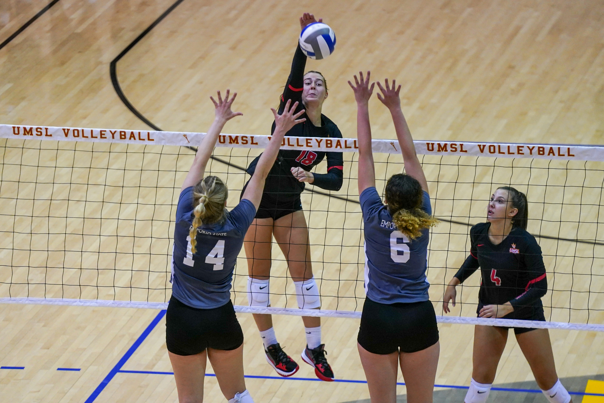 Lexie Rang - Women's Volleyball - University of Missouri - St. Louis ...