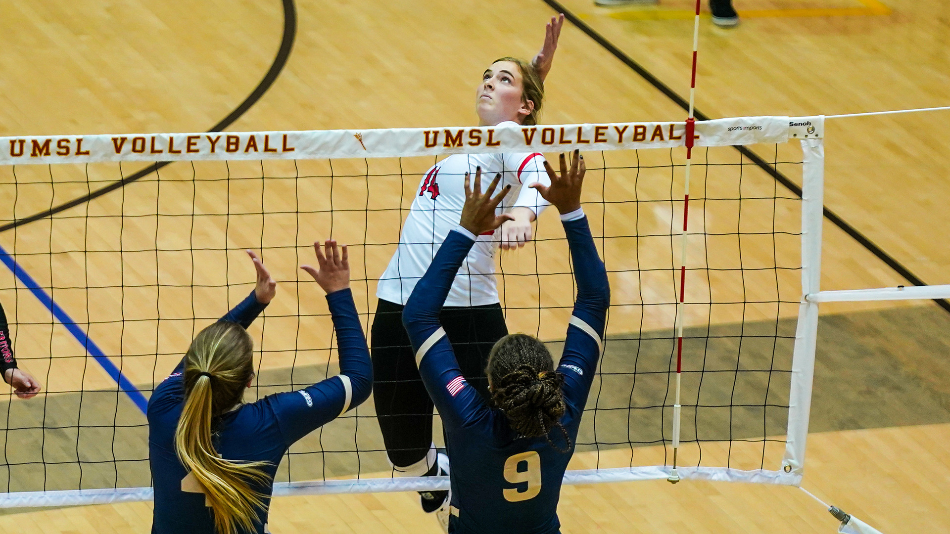 Second Ranked Volleyball Sweeps Peacocks in GLVC Tournament Opener - University of Missouri - St ...