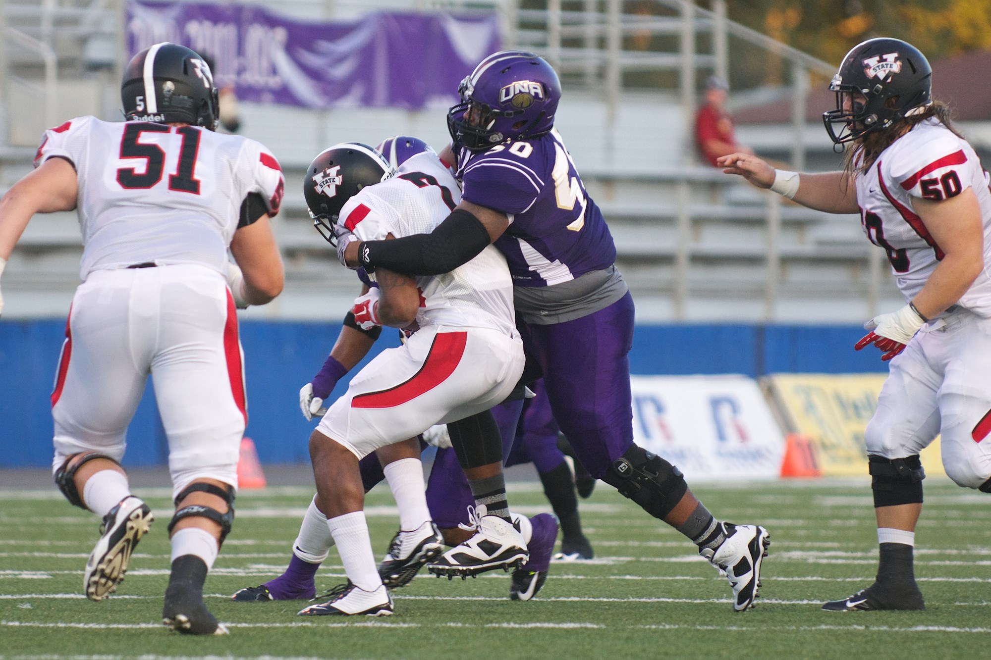 DeAndre Harrison - 2016 - Football - University of North Alabama Athletics