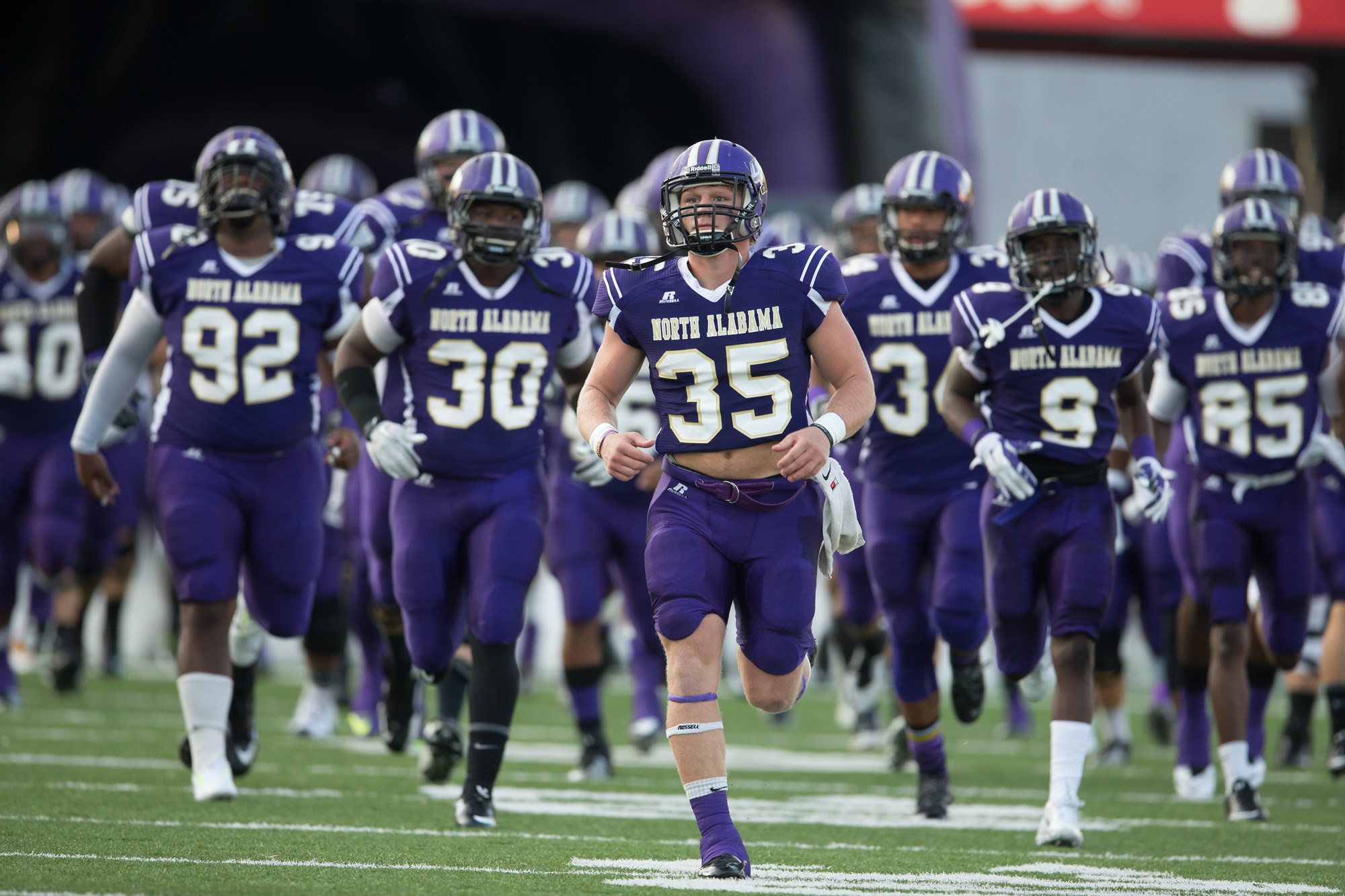 Hayden Henderson - 2016 - Football - University of North Alabama Athletics