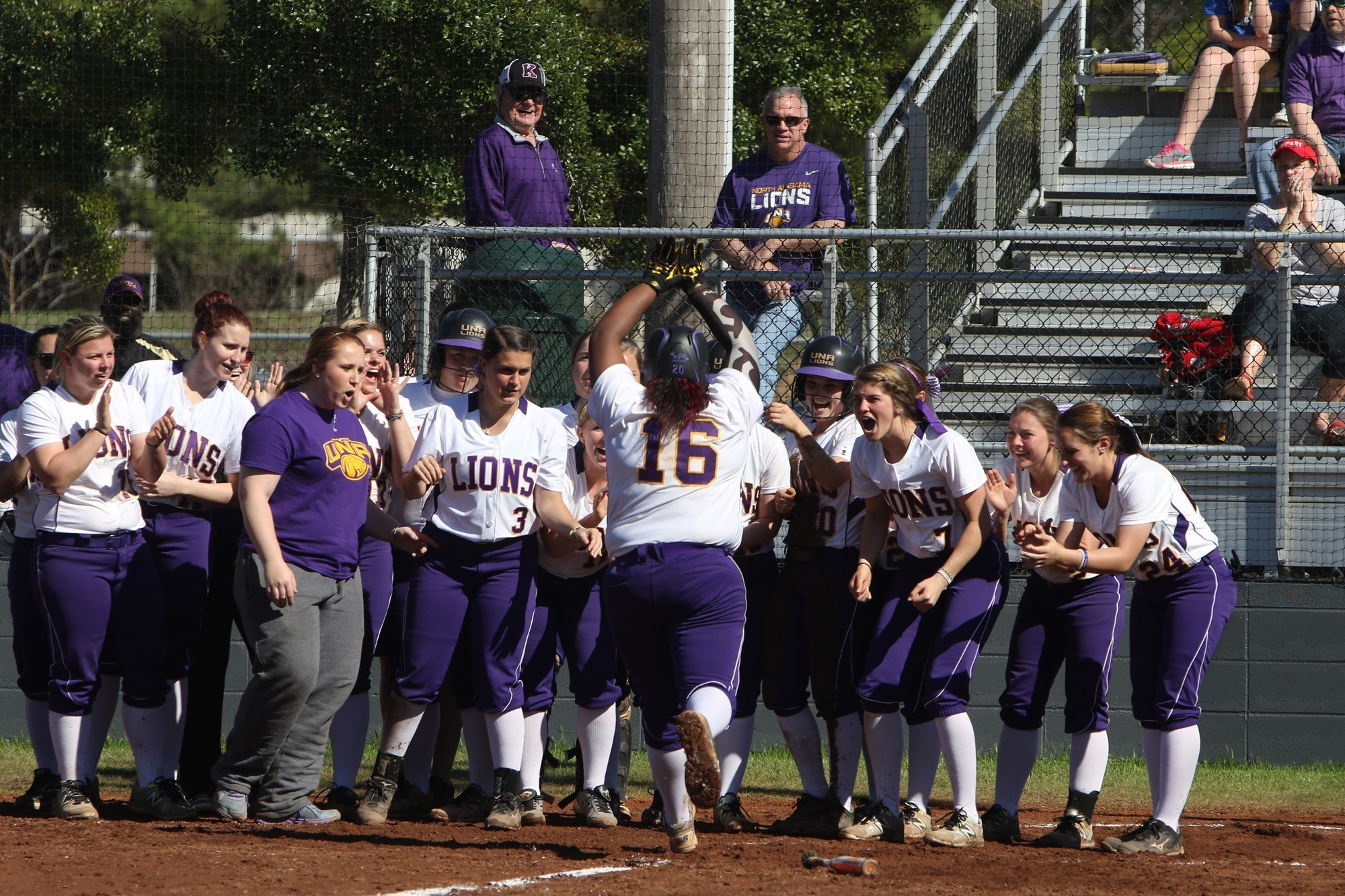 Brianna Caldwell - 2016 - Softball - University of North Alabama Athletics