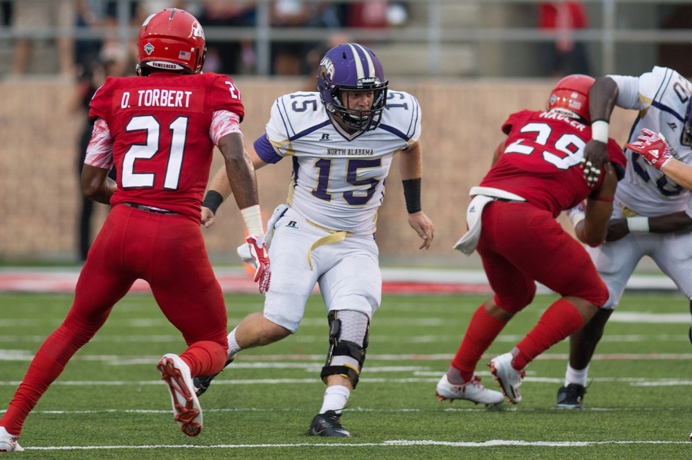 Wil Lovelace - 2017 - Football - University of North Alabama Athletics