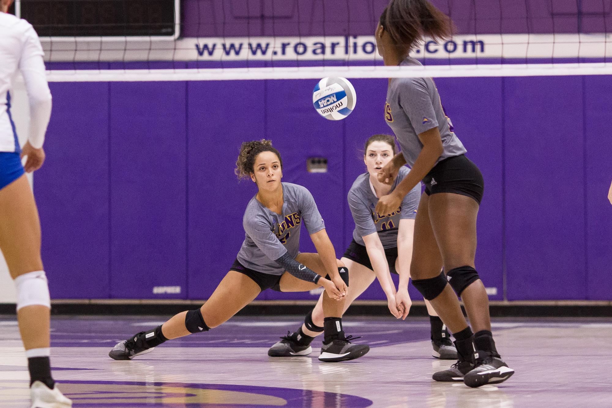 Genesis Benítez - 2018 - Women's Volleyball - University of North ...