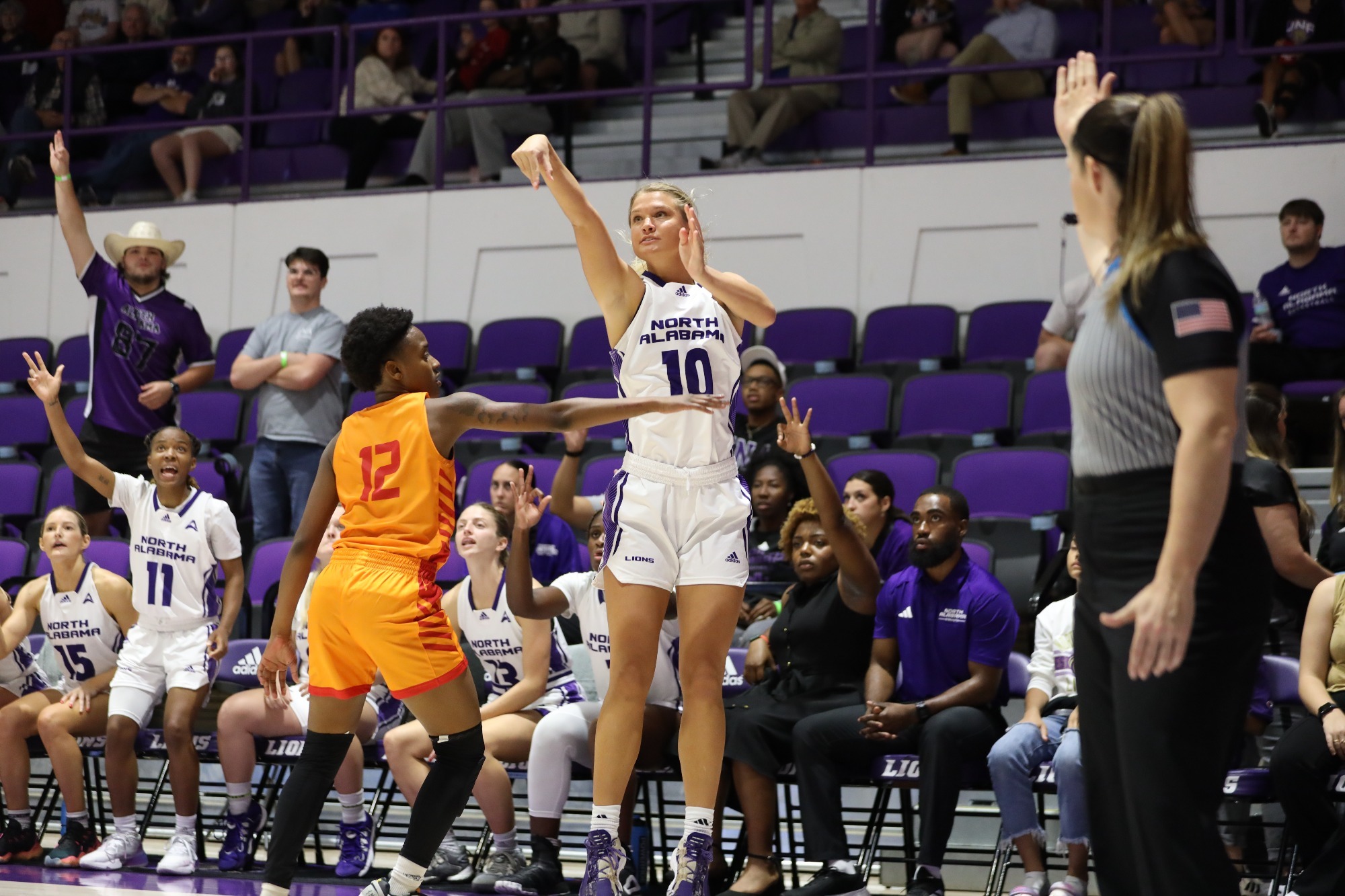 Emily Jones - 2023-24 - Women's Basketball - University of North ...