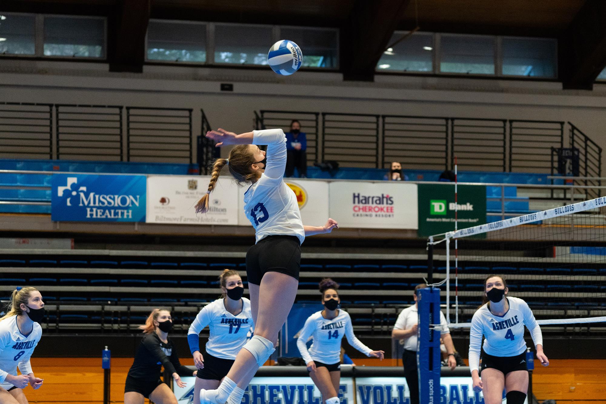 Hannah Spicer - Women's Volleyball - UNC Asheville Athletics