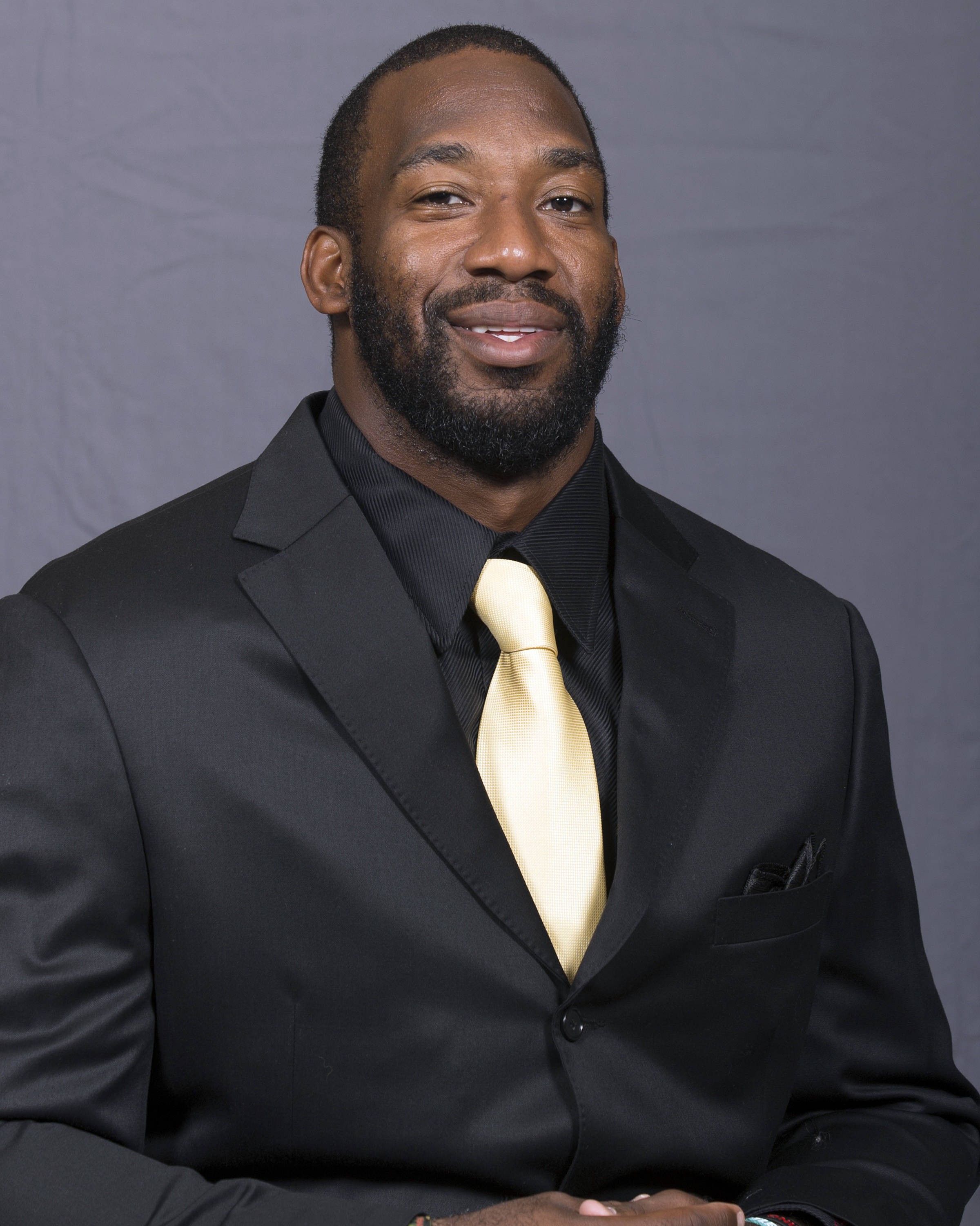 Aaron Curry - Football Coach - Charlotte Athletics