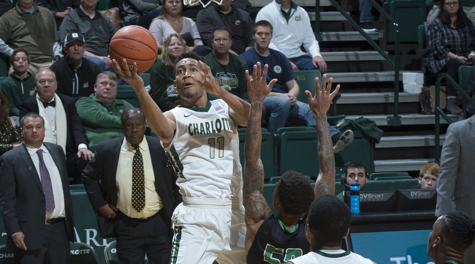 Quentin Jackson - Men's Basketball - Charlotte Athletics
